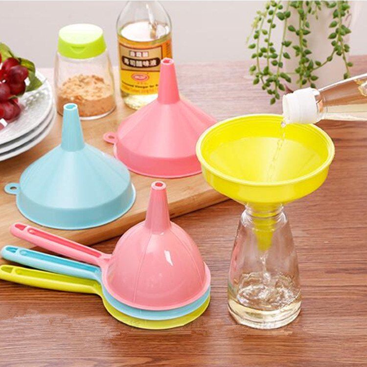 [36% OFF] Creative Kitchen Oil Leak Liquid Funnel Colorful Multi ...